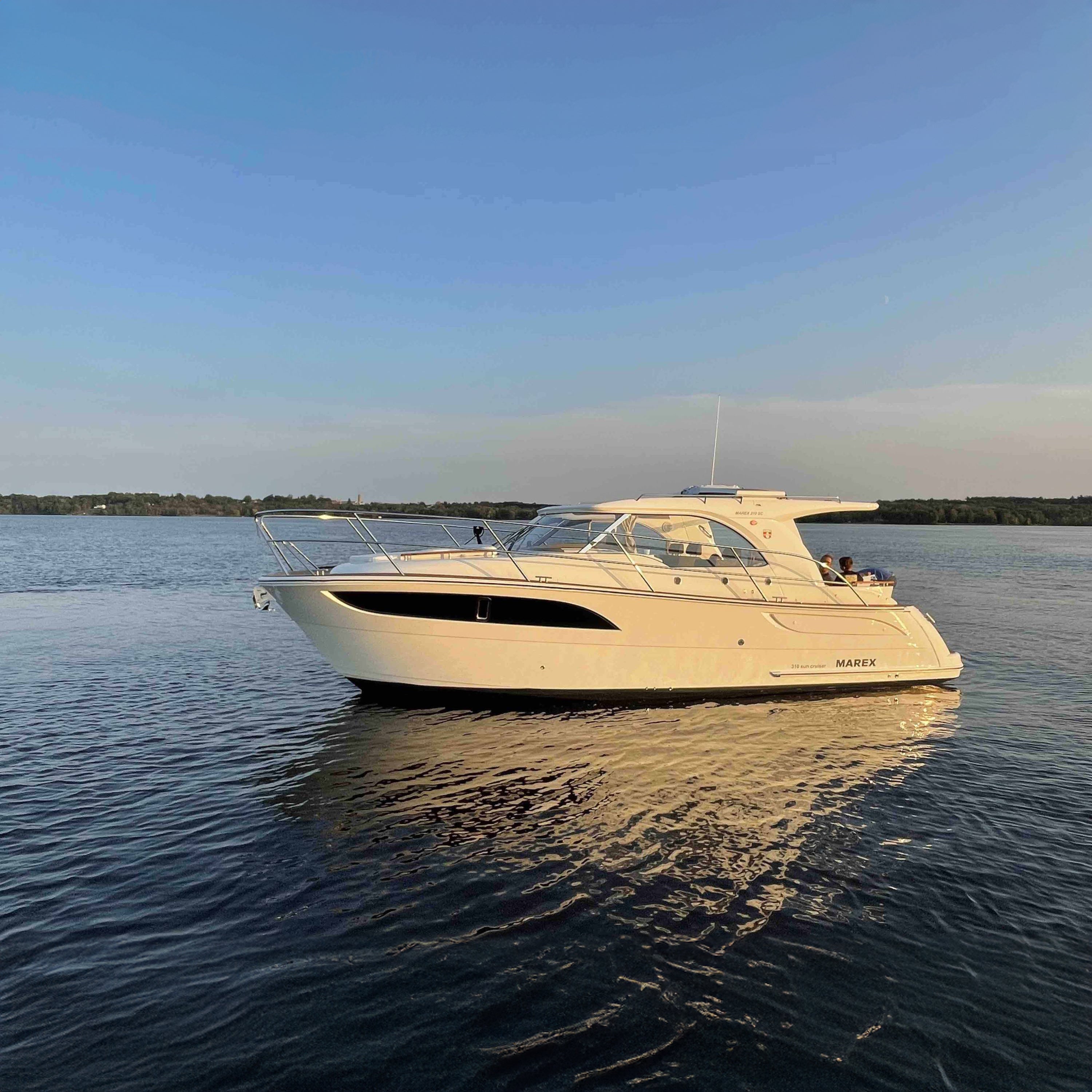 PONTON - Marina Golden Anchor – marina-golden-anchor